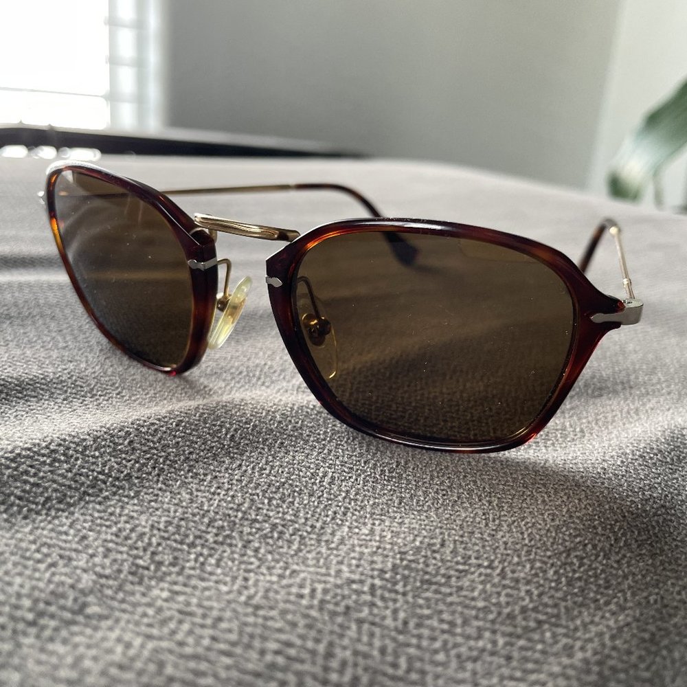 Classic Beautiful Havana Persol Sunglasses - Gem
